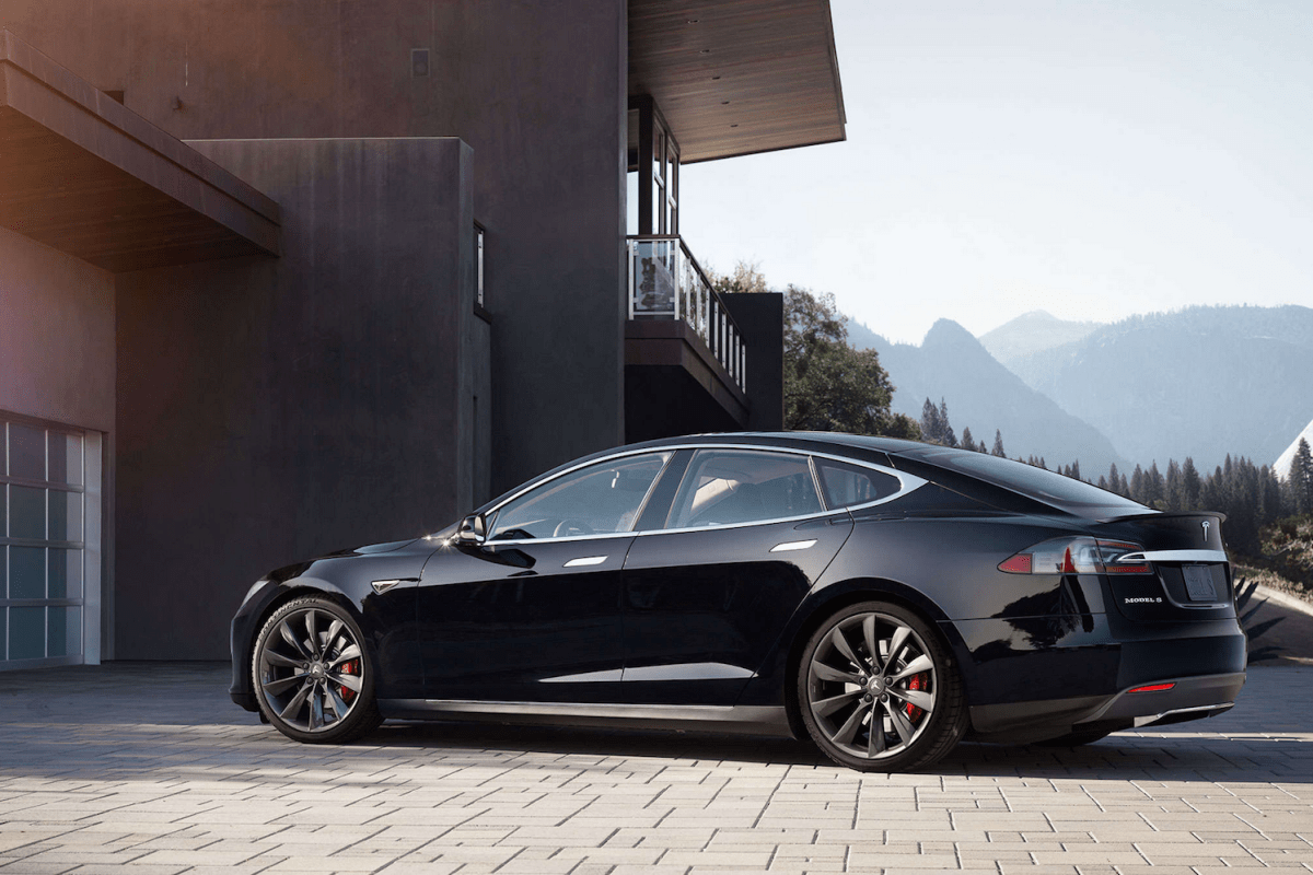 New 2017 Electric GT Race Series & Tesla Model S makes the cut ...