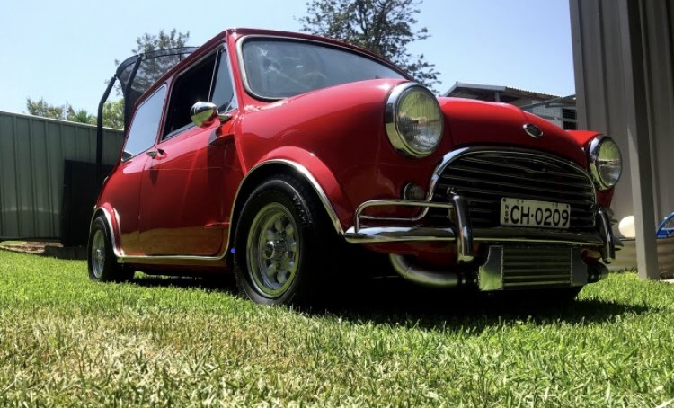 Classic Austin Mini Gets a Big Boost with Traction Concepts LSD ...